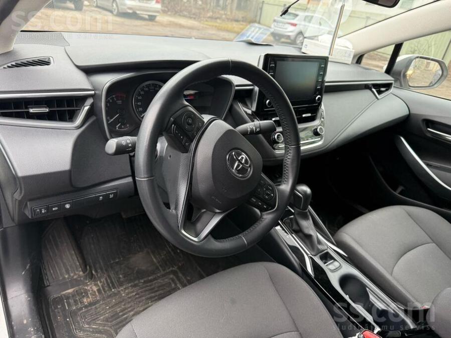 Balts Toyota Corolla 2019 Aizkraukle, ar dzinēja tilpumu 1.80 L un nobraukumu 55 tūkst. km par 18700 €, foto 6 vietnē AUTOMOTO.COM.LV
