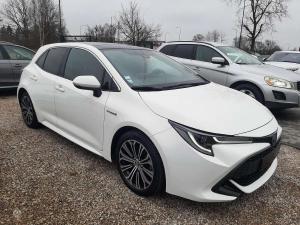 White Toyota Corolla 2019 in Kaunas, with an engine capacity of 1.80 L and mileage of 90 thousand km for 16250 €, photo 7 on AUTOMOTO.COM.LV