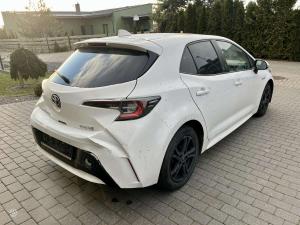 Balts Toyota Corolla 2019 Kauņa, ar dzinēja tilpumu 1.80 L un nobraukumu 110 tūkst. km par 11400 €, foto 6 vietnē AUTOMOTO.COM.LV