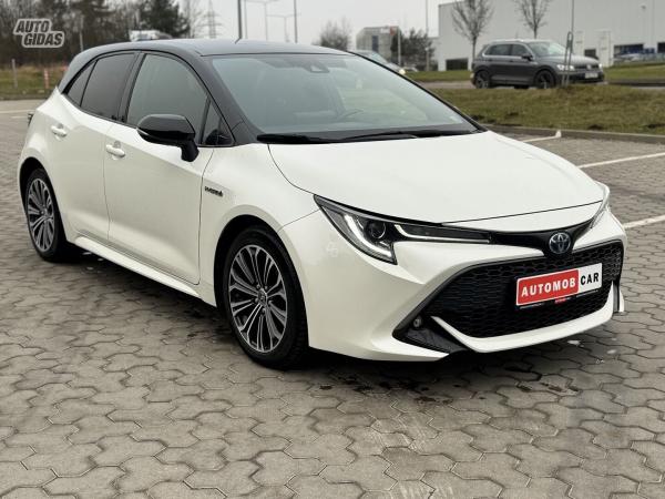 Balts Toyota Corolla 2019 Viļņa, ar dzinēja tilpumu 2.00 L un nobraukumu 91 tūkst. km par 16950 €, foto 3 vietnē AUTOMOTO.COM.LV