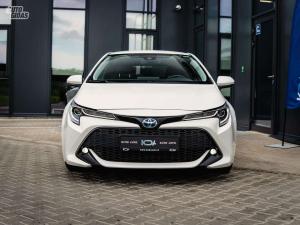 Balts Toyota Corolla 2019 Marijampole, ar dzinēja tilpumu 1.80 L un nobraukumu 64 tūkst. km par 18950 €, foto 5 vietnē AUTOMOTO.COM.LV