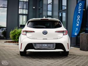Balts Toyota Corolla 2019 Marijampole, ar dzinēja tilpumu 1.80 L un nobraukumu 64 tūkst. km par 18950 €, foto 15 vietnē AUTOMOTO.COM.LV