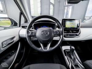Balts Toyota Corolla 2019 Marijampole, ar dzinēja tilpumu 1.80 L un nobraukumu 64 tūkst. km par 18950 €, foto 19 vietnē AUTOMOTO.COM.LV