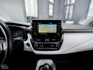 Balts Toyota Corolla 2019 Marijampole, ar dzinēja tilpumu 1.80 L un nobraukumu 64 tūkst. km par 18950 €, foto 23 vietnē AUTOMOTO.COM.LV
