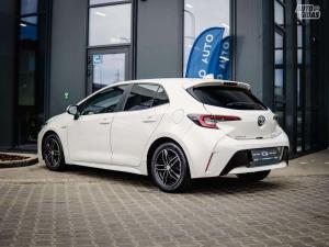 Balts Toyota Corolla 2019 Kauņa, ar dzinēja tilpumu 1.80 L un nobraukumu 64 tūkst. km par 17950 €, foto 11 vietnē AUTOMOTO.COM.LV