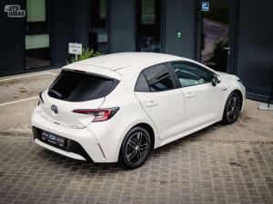 Balts Toyota Corolla 2019 Kauņa, ar dzinēja tilpumu 1.80 L un nobraukumu 64 tūkst. km par 17950 €, foto 15 vietnē AUTOMOTO.COM.LV