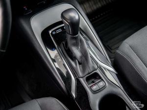 Balts Toyota Corolla 2019 Kauņa, ar dzinēja tilpumu 1.80 L un nobraukumu 64 tūkst. km par 17950 €, foto 24 vietnē AUTOMOTO.COM.LV