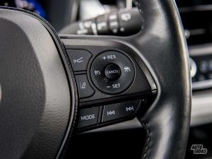 Balts Toyota Corolla 2019 Kauņa, ar dzinēja tilpumu 1.80 L un nobraukumu 64 tūkst. km par 17950 €, foto 32 vietnē AUTOMOTO.COM.LV