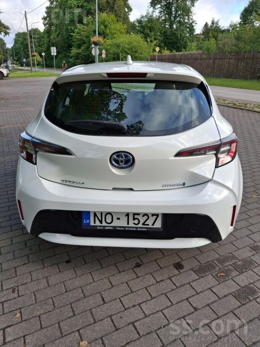 Balts Toyota Corolla 2019 Rīga, ar dzinēja tilpumu 1.80 L un nobraukumu 137 tūkst. km par 14500 €, foto 5 vietnē AUTOMOTO.COM.LV