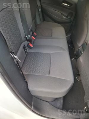Balts Toyota Corolla 2019 Rīga, ar dzinēja tilpumu 1.80 L un nobraukumu 137 tūkst. km par 14500 €, foto 14 vietnē AUTOMOTO.COM.LV