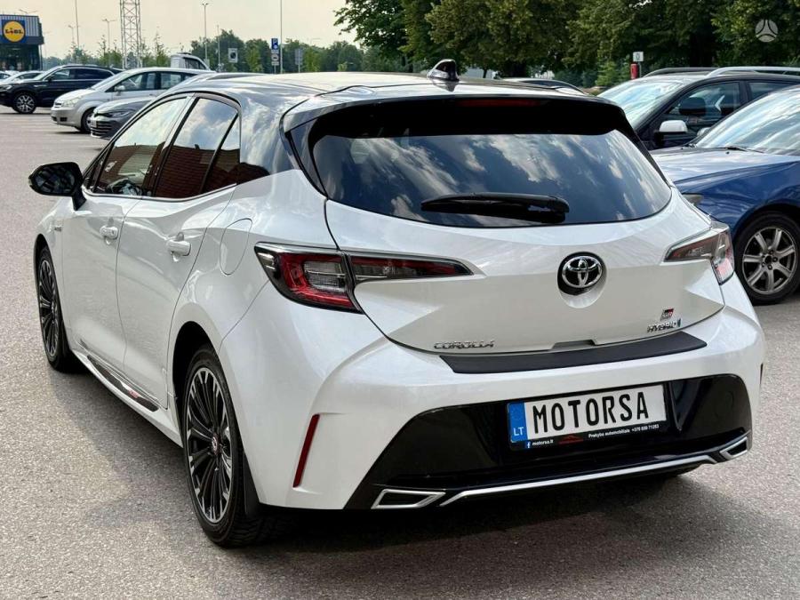 Balts Toyota Corolla 2020 Kauņa, ar dzinēja tilpumu 1.80 L un nobraukumu 117 tūkst. km par 17890 €, foto 7 vietnē AUTOMOTO.COM.LV