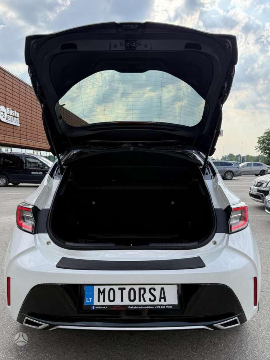 Balts Toyota Corolla 2020 Kauņa, ar dzinēja tilpumu 1.80 L un nobraukumu 117 tūkst. km par 17890 €, foto 30 vietnē AUTOMOTO.COM.LV