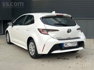 Balts Toyota Corolla 2020 Rīga, ar dzinēja tilpumu 1.20 L un nobraukumu 234 tūkst. km par 8500 €, foto 13 vietnē AUTOMOTO.COM.LV