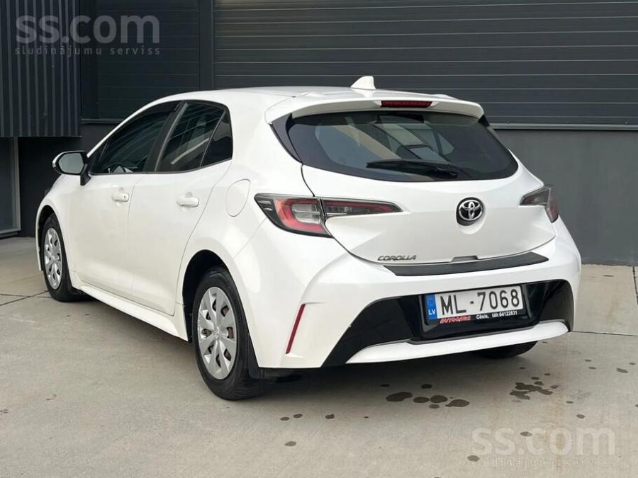 Balts Toyota Corolla 2020 Rīga, ar dzinēja tilpumu 1.20 L un nobraukumu 234 tūkst. km par 8500 €, foto 13 vietnē AUTOMOTO.COM.LV