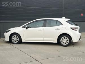Balts Toyota Corolla 2020 Rīga, ar dzinēja tilpumu 1.20 L un nobraukumu 234 tūkst. km par 8500 €, foto 14 vietnē AUTOMOTO.COM.LV
