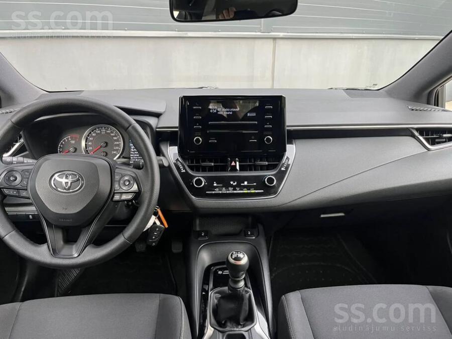 Balts Toyota Corolla 2020 Rīga, ar dzinēja tilpumu 1.20 L un nobraukumu 234 tūkst. km par 8500 €, foto 27 vietnē AUTOMOTO.COM.LV