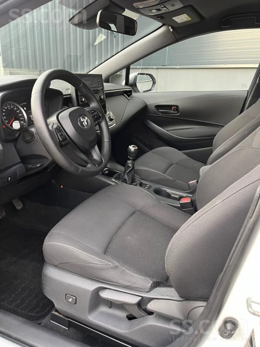 Balts Toyota Corolla 2020 Rīga, ar dzinēja tilpumu 1.20 L un nobraukumu 234 tūkst. km par 8500 €, foto 30 vietnē AUTOMOTO.COM.LV
