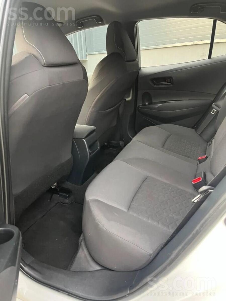 Balts Toyota Corolla 2020 Rīga, ar dzinēja tilpumu 1.20 L un nobraukumu 234 tūkst. km par 8500 €, foto 31 vietnē AUTOMOTO.COM.LV
