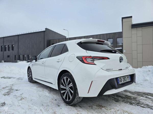 Balts Toyota Corolla 2021 Tauragė, ar dzinēja tilpumu 1.80 L un nobraukumu 178 tūkst. km par 13900 €, foto 7 vietnē AUTOMOTO.COM.LV