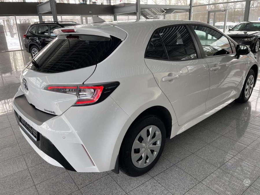 Balts Toyota Corolla 2021 Klaipėda, ar dzinēja tilpumu 1.80 L un nobraukumu 156 tūkst. km par 13456 €, foto 6 vietnē AUTOMOTO.COM.LV