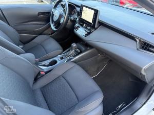 Balts Toyota Corolla 2021 Viļņa, ar dzinēja tilpumu 1.80 L un nobraukumu 201 tūkst. km par 13100 €, foto 4 vietnē AUTOMOTO.COM.LV