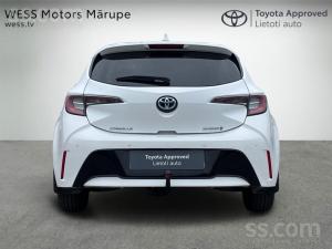 Balts Toyota Corolla 2021 Rīga, ar dzinēja tilpumu 1.80 L un nobraukumu 115 tūkst. km par 15990 €, foto 5 vietnē AUTOMOTO.COM.LV