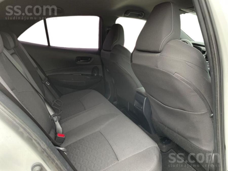 Balts Toyota Corolla 2021 Rīga, ar dzinēja tilpumu 1.80 L un nobraukumu 115 tūkst. km par 15990 €, foto 8 vietnē AUTOMOTO.COM.LV