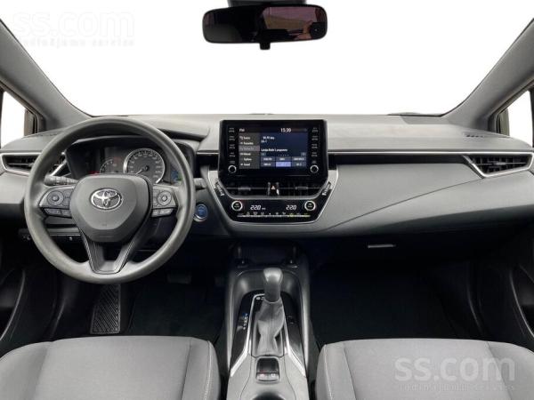 Balts Toyota Corolla 2021 Rīga, ar dzinēja tilpumu 1.80 L un nobraukumu 115 tūkst. km par 15990 €, foto 8 vietnē AUTOMOTO.COM.LV