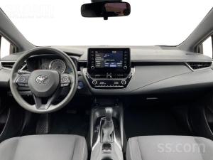 Balts Toyota Corolla 2021 Rīga, ar dzinēja tilpumu 1.80 L un nobraukumu 115 tūkst. km par 15990 €, foto 9 vietnē AUTOMOTO.COM.LV
