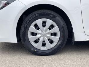 Balts Toyota Corolla 2021 Rīga, ar dzinēja tilpumu 1.80 L un nobraukumu 115 tūkst. km par 15990 €, foto 16 vietnē AUTOMOTO.COM.LV