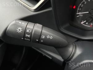 Balts Toyota Corolla 2021 Rīga, ar dzinēja tilpumu 1.80 L un nobraukumu 115 tūkst. km par 15990 €, foto 24 vietnē AUTOMOTO.COM.LV