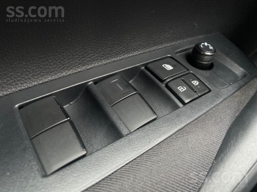 Balts Toyota Corolla 2021 Rīga, ar dzinēja tilpumu 1.80 L un nobraukumu 115 tūkst. km par 15990 €, foto 26 vietnē AUTOMOTO.COM.LV