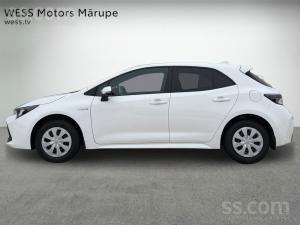 Balts Toyota Corolla 2021 Rīga, ar dzinēja tilpumu 1.80 L un nobraukumu 182 tūkst. km par 14590 €, foto 4 vietnē AUTOMOTO.COM.LV