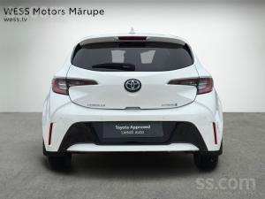 Balts Toyota Corolla 2021 Rīga, ar dzinēja tilpumu 1.80 L un nobraukumu 182 tūkst. km par 14590 €, foto 5 vietnē AUTOMOTO.COM.LV