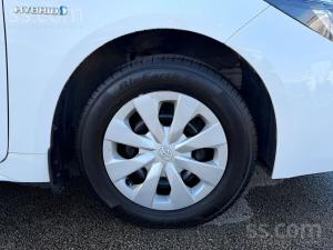 Balts Toyota Corolla 2021 Rīga, ar dzinēja tilpumu 1.80 L un nobraukumu 182 tūkst. km par 14590 €, foto 15 vietnē AUTOMOTO.COM.LV