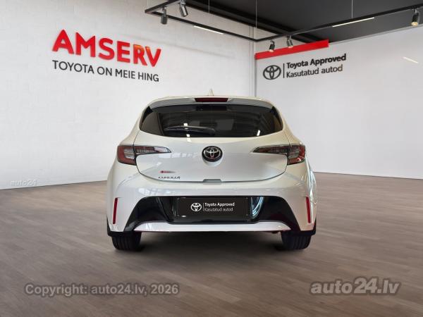 Toyota Corolla 2021 in Tartu on AUTOMOTO.COM.LV White Toyota Corolla 2021 in Tartu, with an engine capacity of 1.20 L and mileage of 90 thousand km for 13990 €, photo 5 on AUTOMOTO.COM.LV