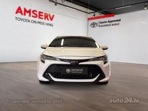 White Toyota Corolla 2021 in Tartu, with an engine capacity of 1.20 L and mileage of 90 thousand km for 13990 €, photo 6 on AUTOMOTO.COM.LV