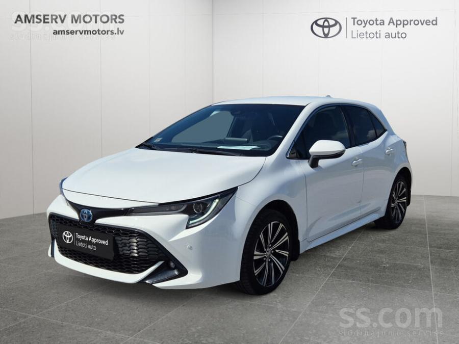 Balts Toyota Corolla 2022 Rīga, ar dzinēja tilpumu 1.80 L un nobraukumu 30 tūkst. km par 18900 €, foto 1 vietnē AUTOMOTO.COM.LV