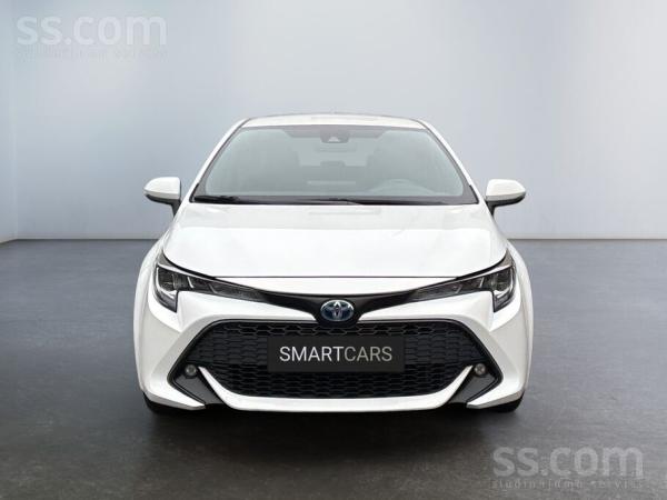 White Toyota Corolla 2022 in Riga, with an engine capacity of 1.80 L and mileage of 68 thousand km for 16940 €, photo 8 on AUTOMOTO.COM.LV