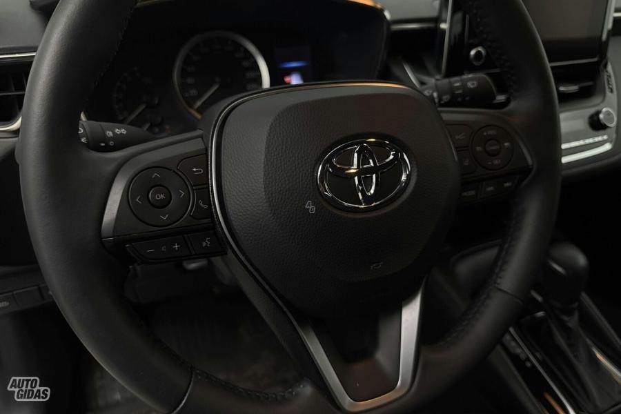 Balts Toyota Corolla 2022 Kauņa, ar dzinēja tilpumu 0.00 L un nobraukumu 12 tūkst. km par 25290 €, foto 7 vietnē AUTOMOTO.COM.LV