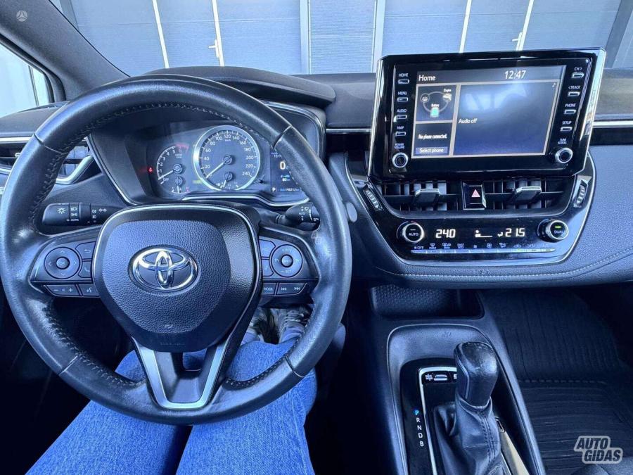 Balts Toyota Corolla 2022 Viļņa, ar dzinēja tilpumu 1.80 L un nobraukumu 198 tūkst. km par 13950 €, foto 13 vietnē AUTOMOTO.COM.LV