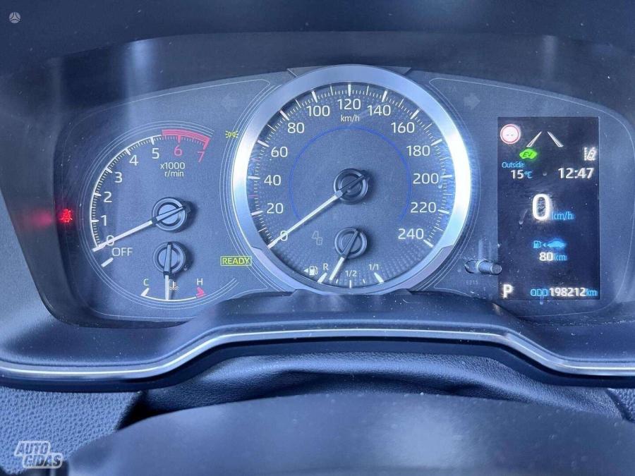 Balts Toyota Corolla 2022 Viļņa, ar dzinēja tilpumu 1.80 L un nobraukumu 198 tūkst. km par 13950 €, foto 13 vietnē AUTOMOTO.COM.LV