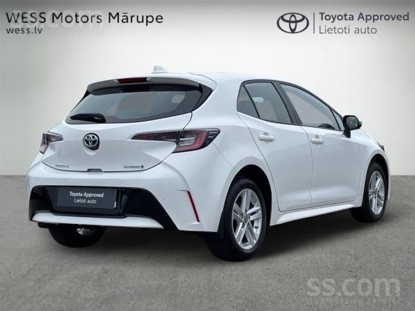 Balts Toyota Corolla 2022 Rīga, ar dzinēja tilpumu 1.80 L un nobraukumu 54 tūkst. km par 18590 €, foto 2 vietnē AUTOMOTO.COM.LV