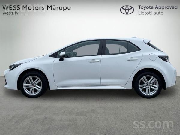 Balts Toyota Corolla 2022 Rīga, ar dzinēja tilpumu 1.80 L un nobraukumu 54 tūkst. km par 18590 €, foto 3 vietnē AUTOMOTO.COM.LV