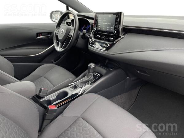 Balts Toyota Corolla 2022 Rīga, ar dzinēja tilpumu 1.80 L un nobraukumu 54 tūkst. km par 18590 €, foto 6 vietnē AUTOMOTO.COM.LV