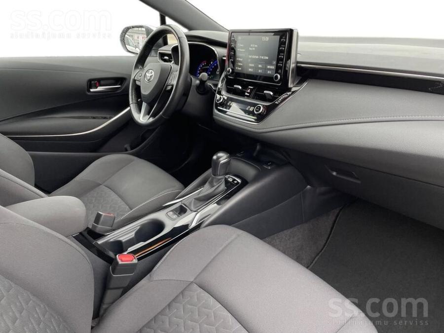 Balts Toyota Corolla 2022 Rīga, ar dzinēja tilpumu 1.80 L un nobraukumu 54 tūkst. km par 18590 €, foto 7 vietnē AUTOMOTO.COM.LV