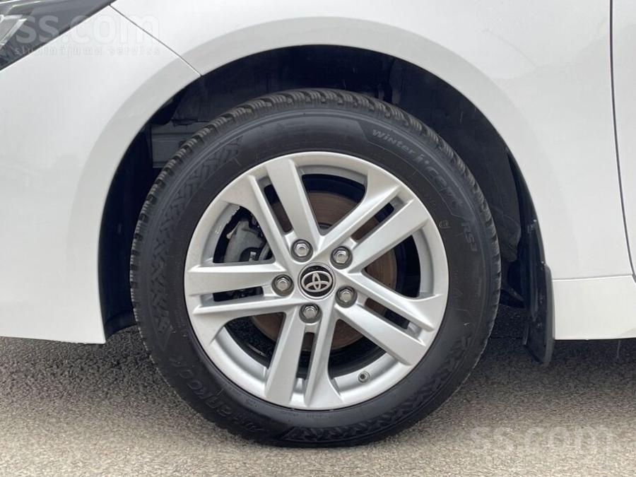 Balts Toyota Corolla 2022 Rīga, ar dzinēja tilpumu 1.80 L un nobraukumu 54 tūkst. km par 18590 €, foto 15 vietnē AUTOMOTO.COM.LV