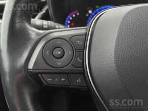 Balts Toyota Corolla 2022 Rīga, ar dzinēja tilpumu 1.80 L un nobraukumu 54 tūkst. km par 18590 €, foto 21 vietnē AUTOMOTO.COM.LV