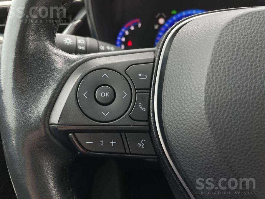 Balts Toyota Corolla 2022 Rīga, ar dzinēja tilpumu 1.80 L un nobraukumu 54 tūkst. km par 18590 €, foto 21 vietnē AUTOMOTO.COM.LV