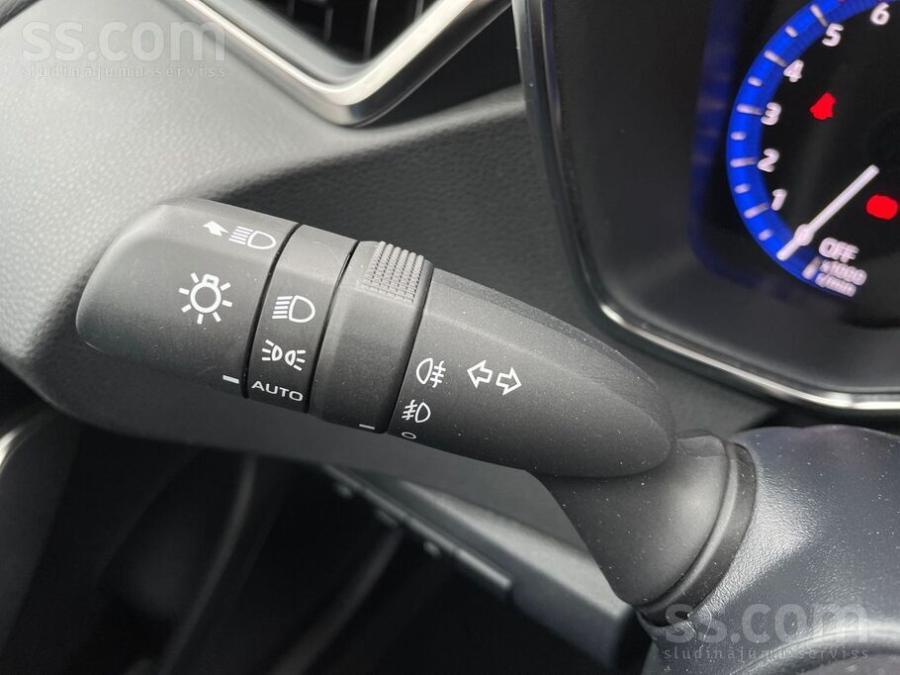 Balts Toyota Corolla 2022 Rīga, ar dzinēja tilpumu 1.80 L un nobraukumu 54 tūkst. km par 18590 €, foto 23 vietnē AUTOMOTO.COM.LV